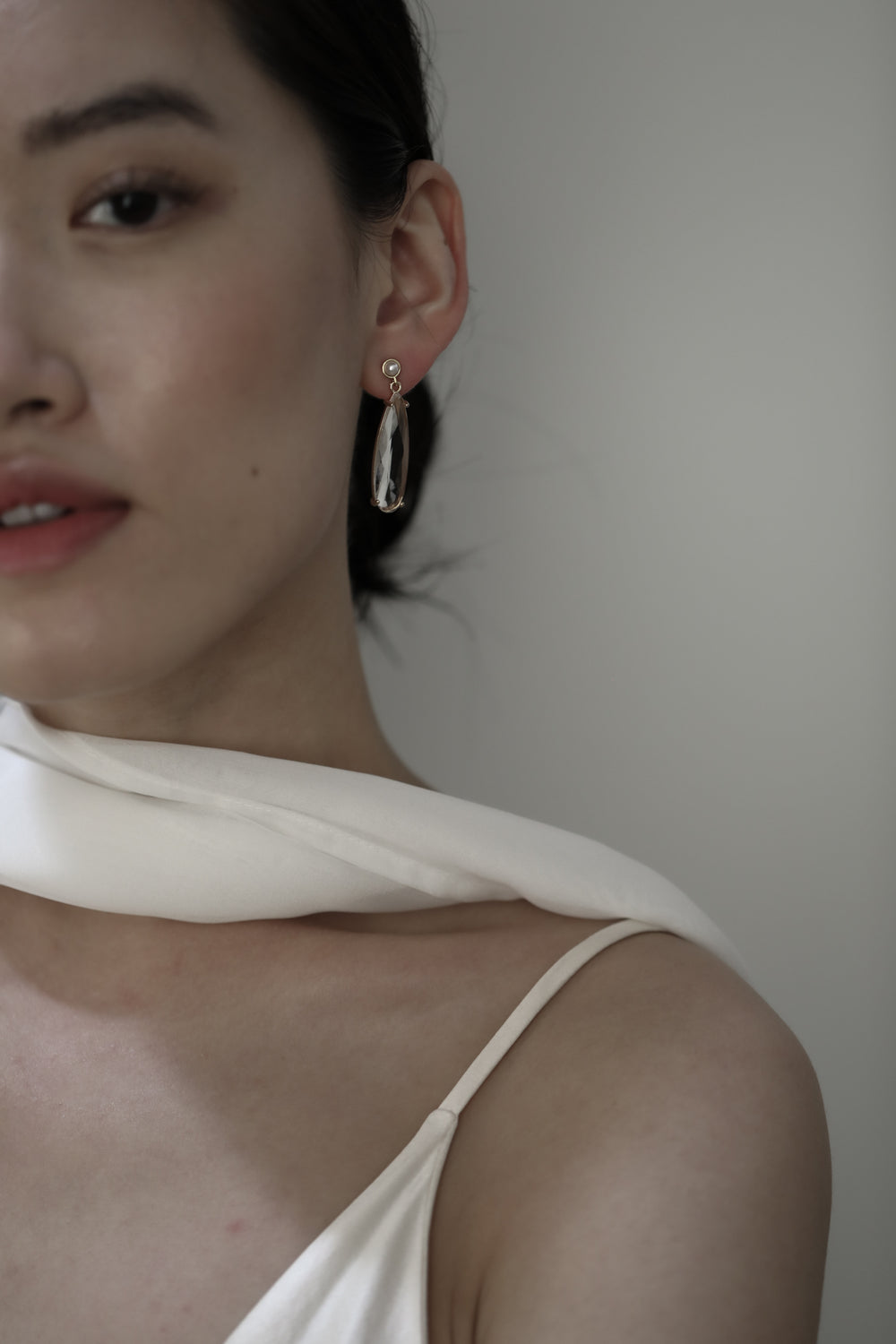 Perla Dewdrop Earrings